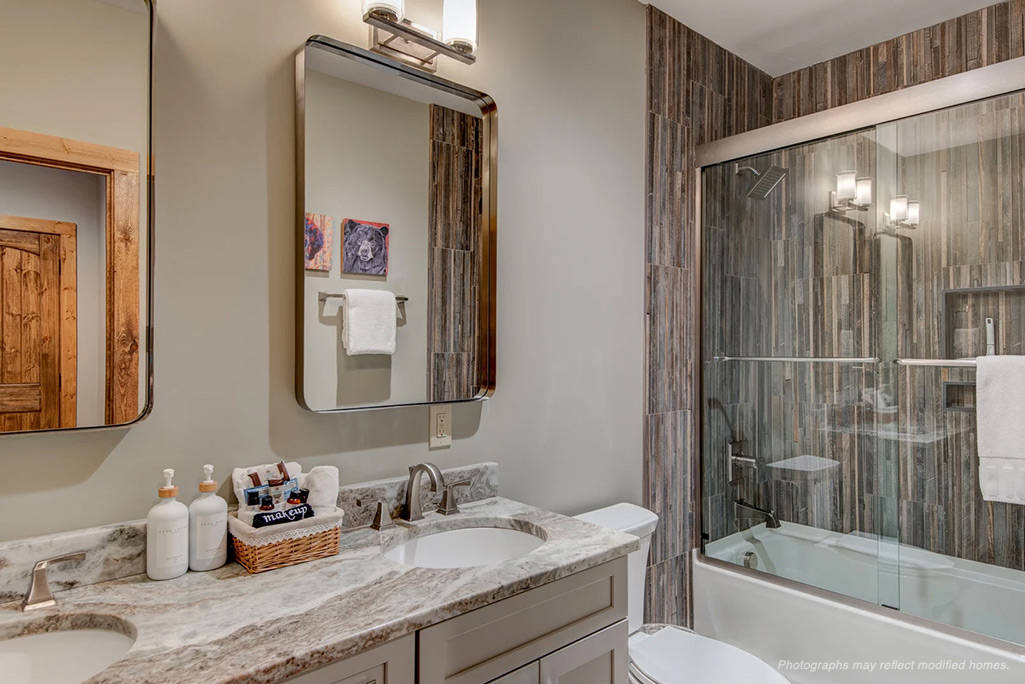 Modern Farmhouse Floor Plan - 3 Beds, 2.5 Bath, 2017 Sq ft - #106-1348