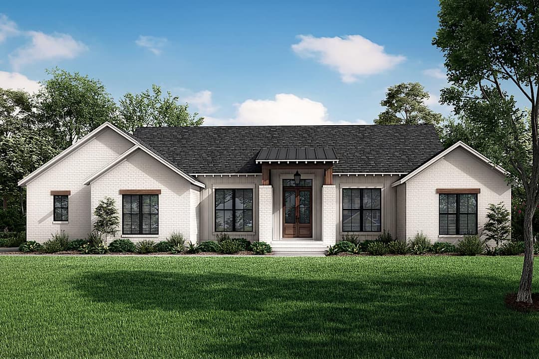 Ranch Style House - 3 Bedrms, 2.5 Baths - 1998 Sq Ft - Plan #142-1262